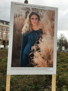 Poolse vrouwen - Wandel door de straten van Den Haag