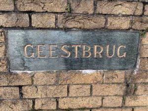 Voorburg groen en rijk aan historie - Wandel door de straten van Den Haag